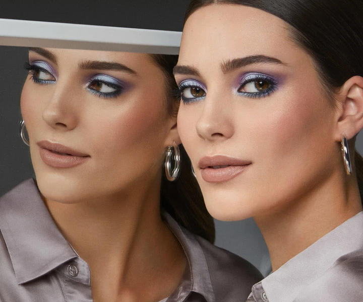 Stick format eyeshadow with a creamy formula and extreme hold - Long ...